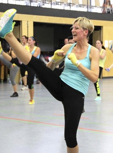 Infoslider 6 – KIBO Kickbox Aerobic